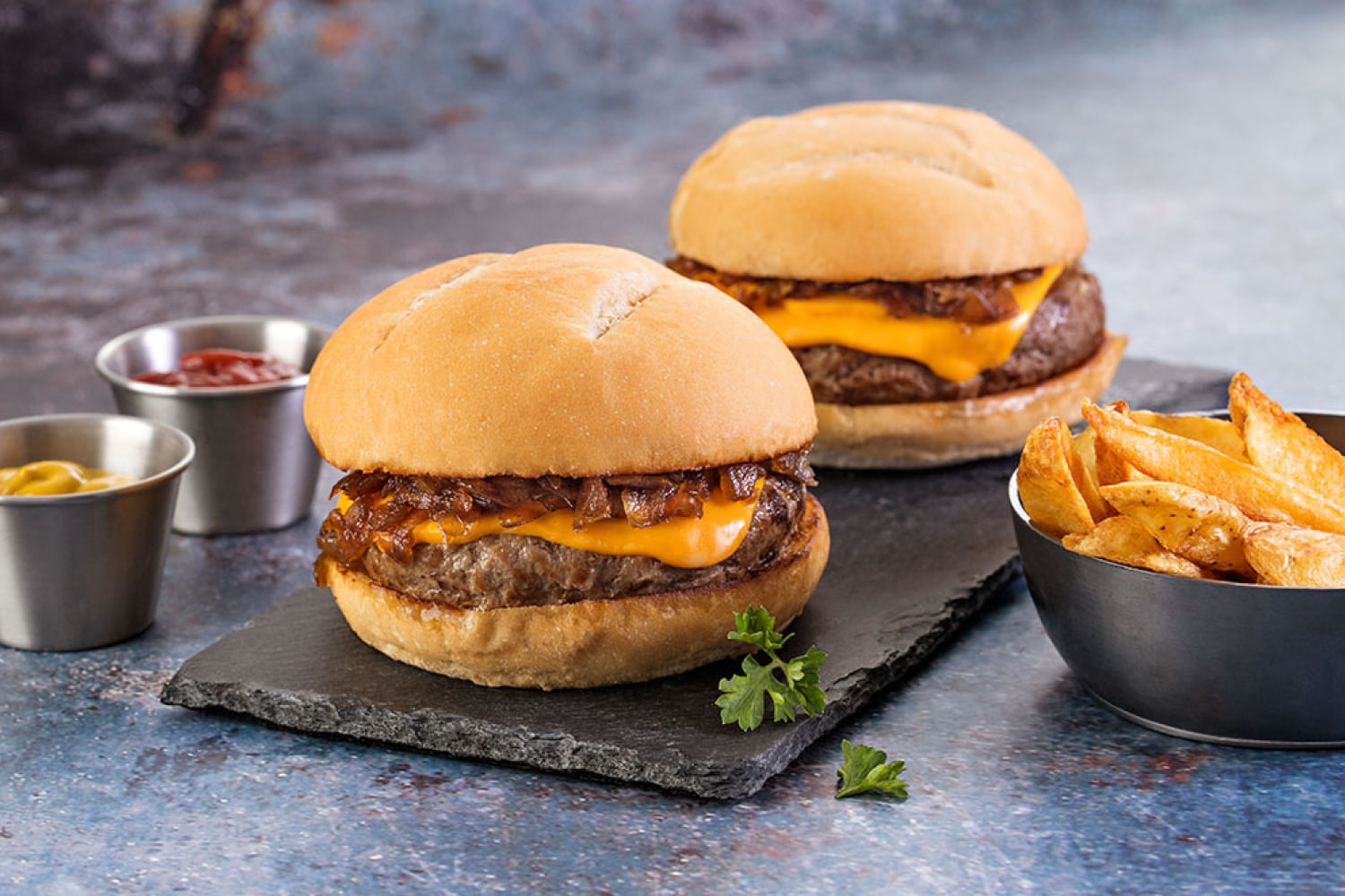 Hambúrguer Com Blend De Carnes Cheddar E Cebola Caramelizada Swift